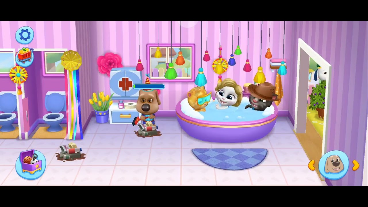 # bathing and playing cat family video#demot merry Tom rabbit kitty ...