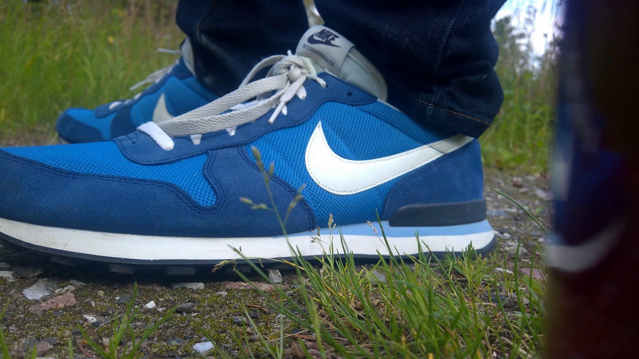 Crushing Peach in Nike Internationalist - YouTube