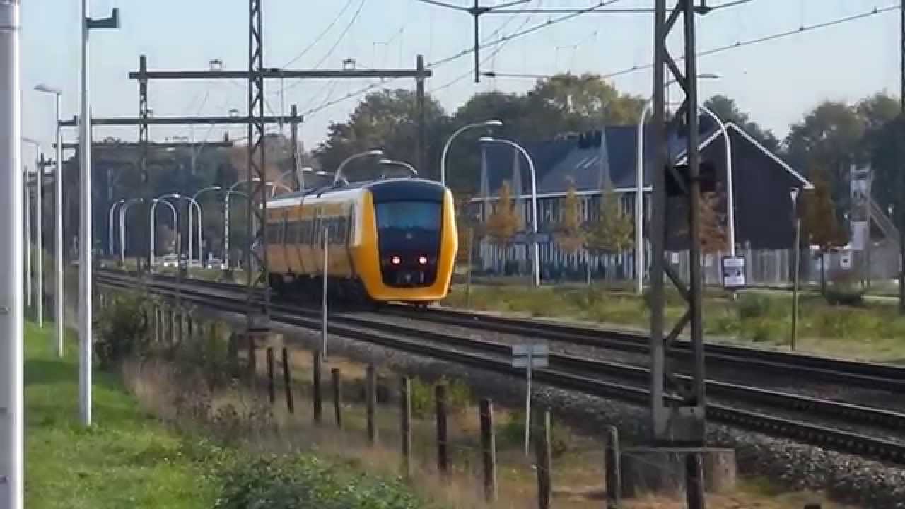 NS DM'90 Buffel treinen bij Holten - YouTube