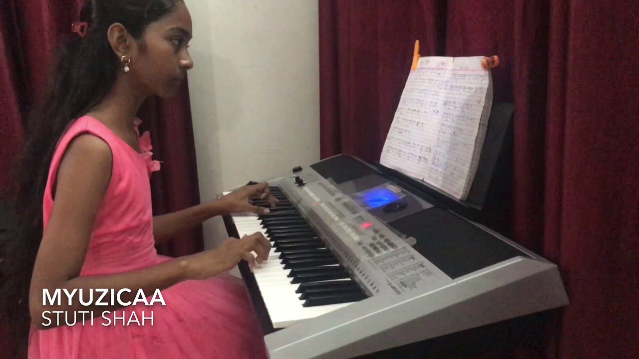 Itni Shakti Hamein Dena Daata | Stuti Shah | Myuzicaa - YouTube