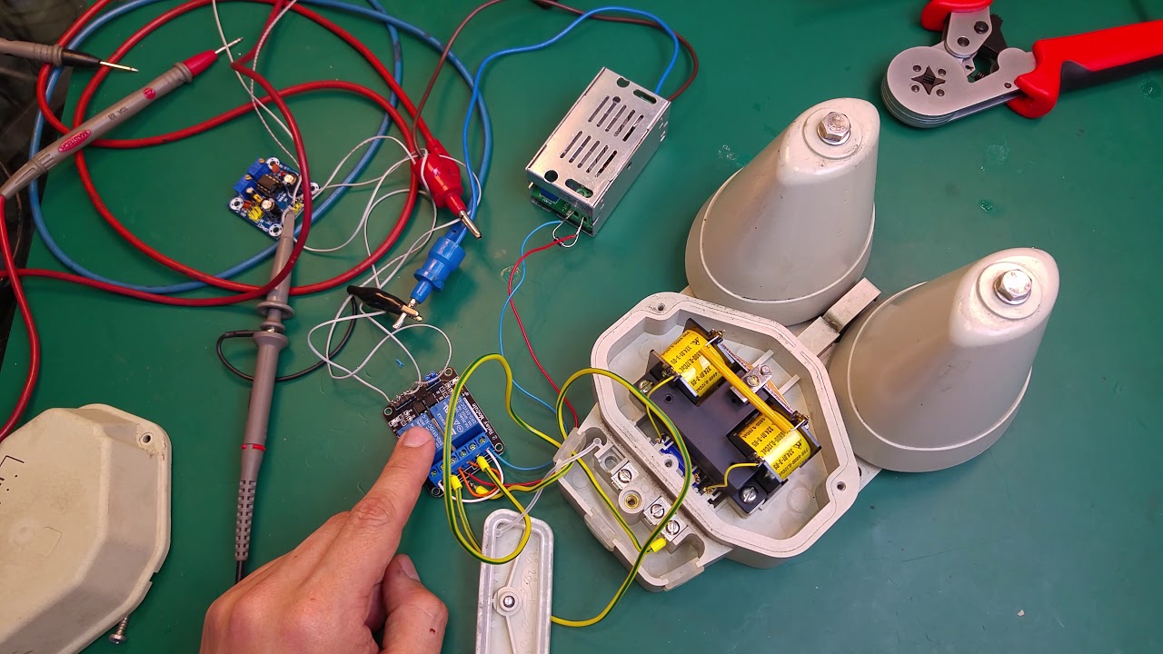 relay mechanical DC-AC converter ringing phone bell using NE555 square ...