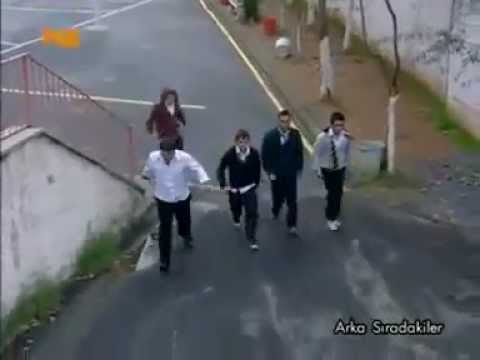 Arka Sıradakiler tayfanın kavgası