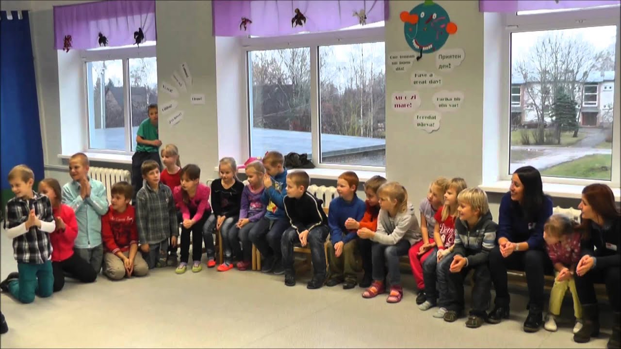 Estonia traditional games in the Tsirguliina Secondary School - YouTube