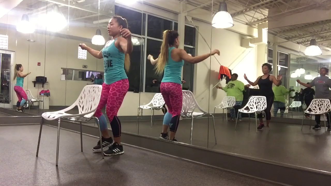 Zumba Sentao with ZIN angel - bomba Cumbia - YouTube