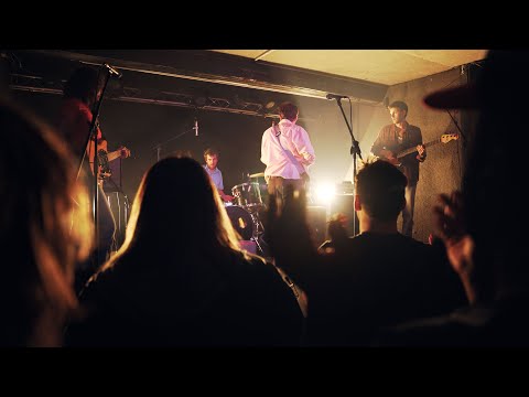 Little Junior - Live At The Garrison (Official)