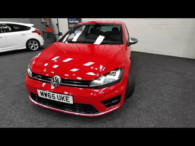 Volkswagen Golf 2015 Red