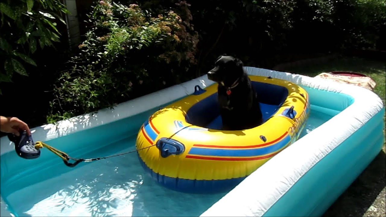 Splash in the dingy in the pool - YouTube