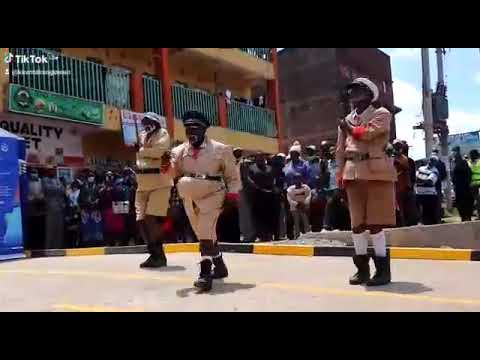 Zangalewa dance - YouTube
