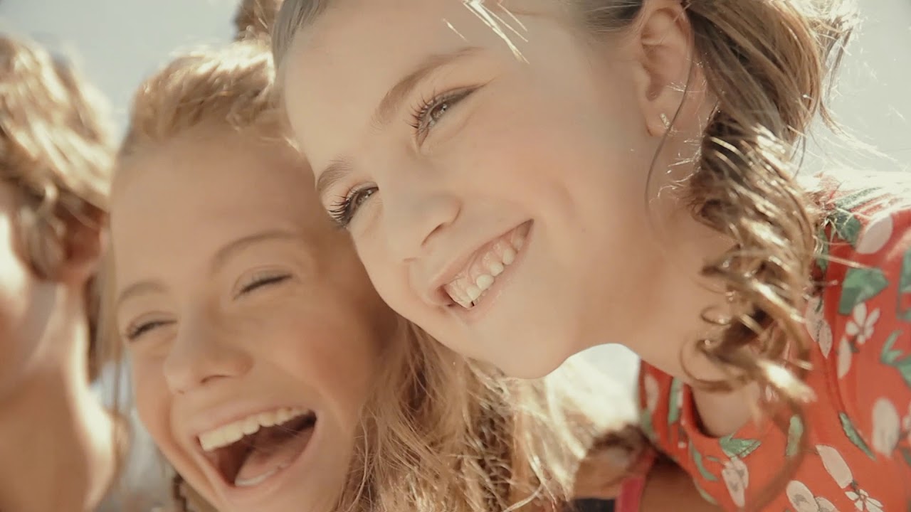 Livy - Fashion Film Primavera Verão 2019 - YouTube