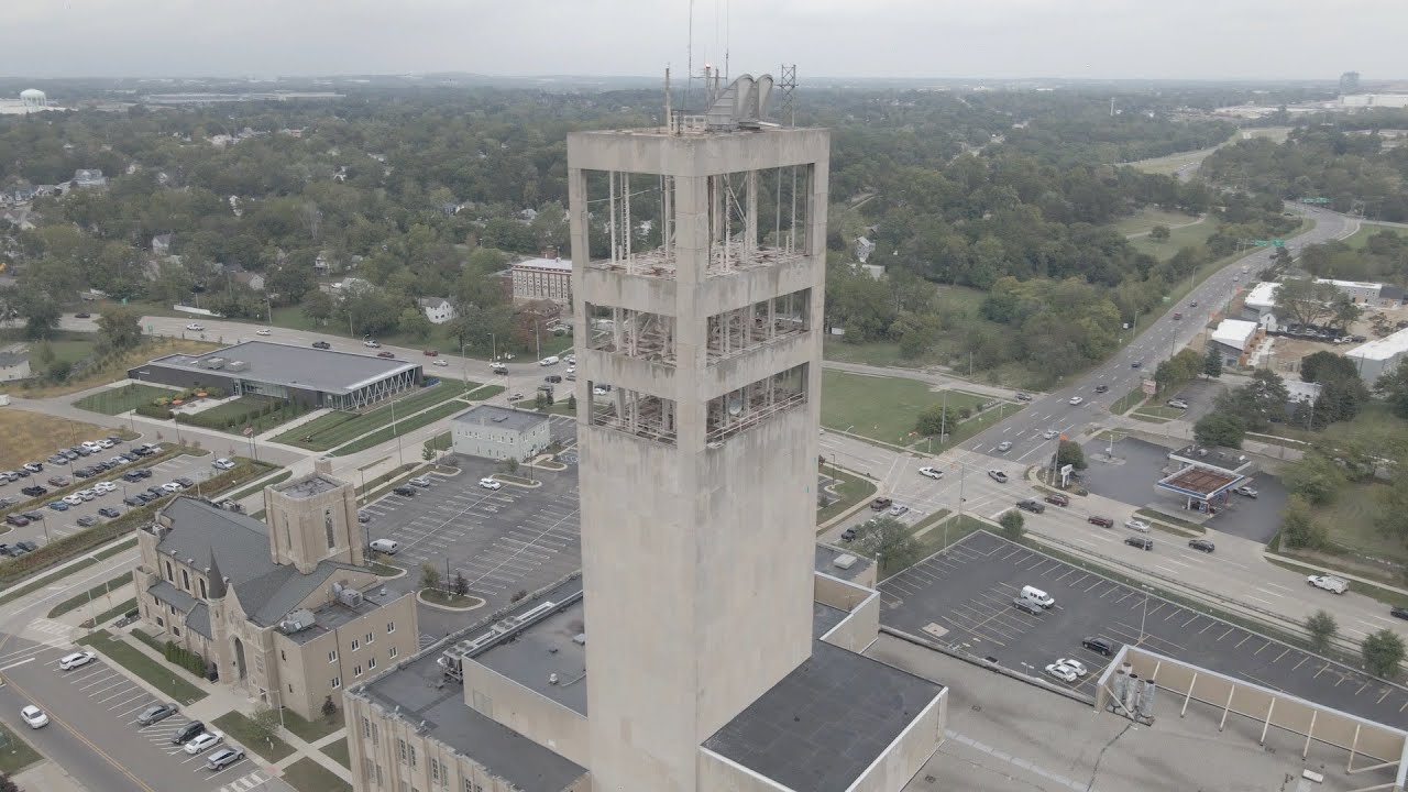 HD Drone Footage of Pontiac, MI (Extended) - YouTube