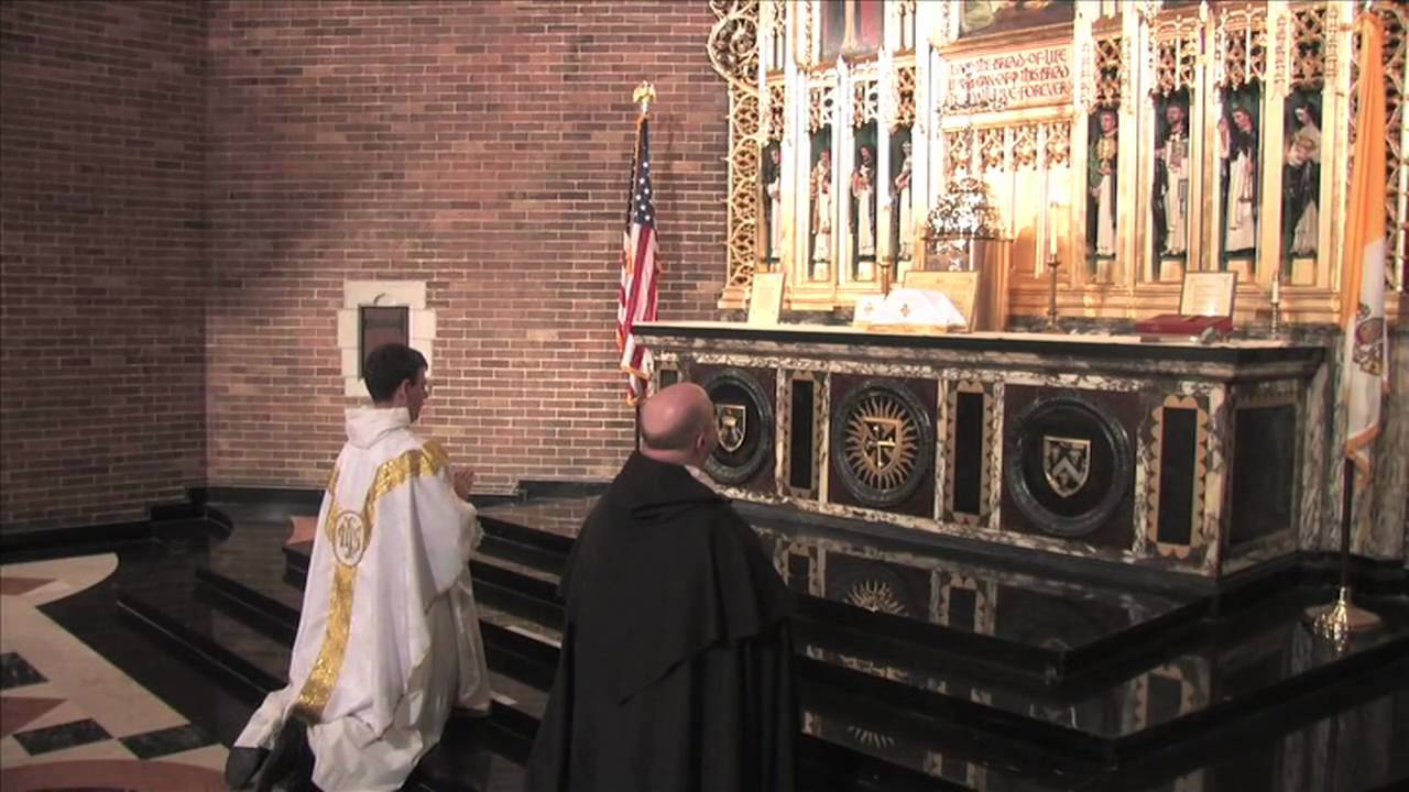 Dominican Rite Low Mass (Commentary) - J3 Concluding prayers at foot of ...