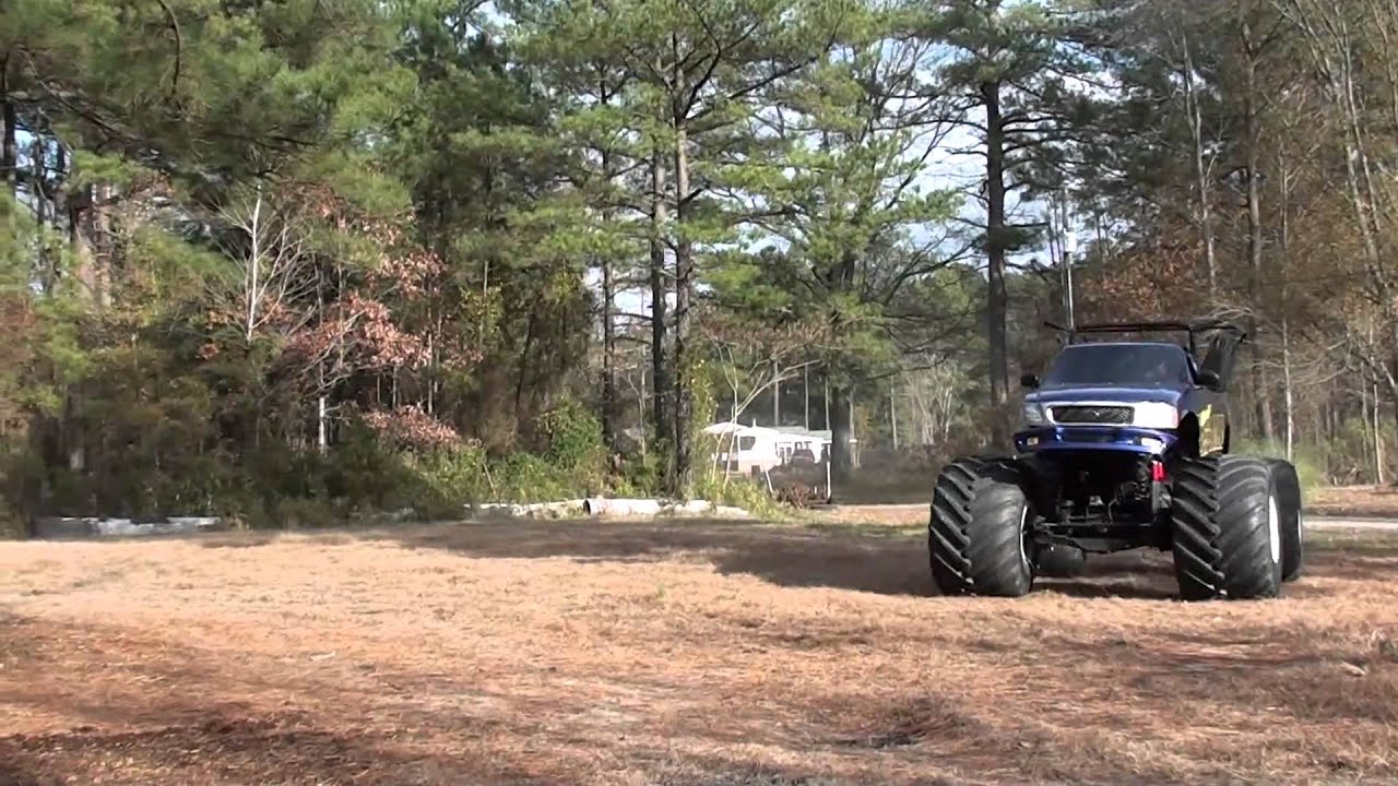 465 boxx monster truck - YouTube