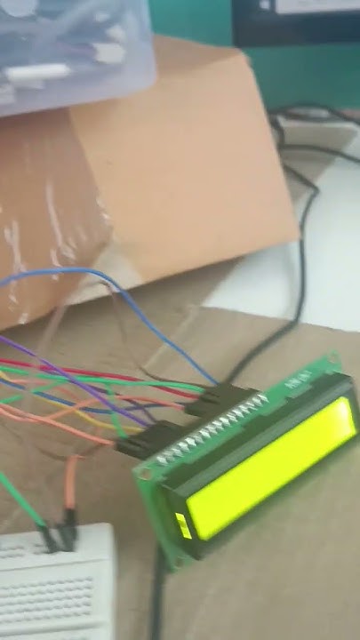 simple LCD PROGRAM - YouTube