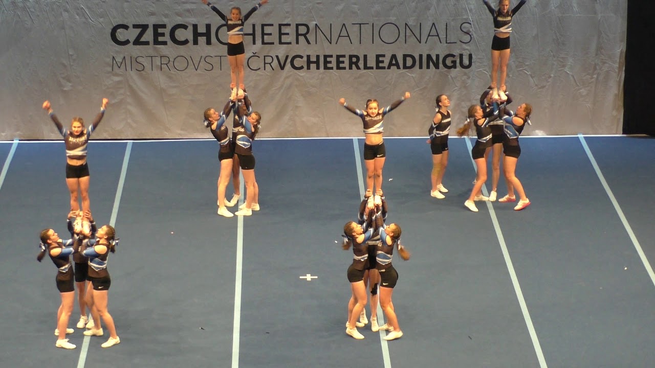 Team Cheer Junior Median Pilsen Jaguars Cheerleaders Jaguars Black at ...