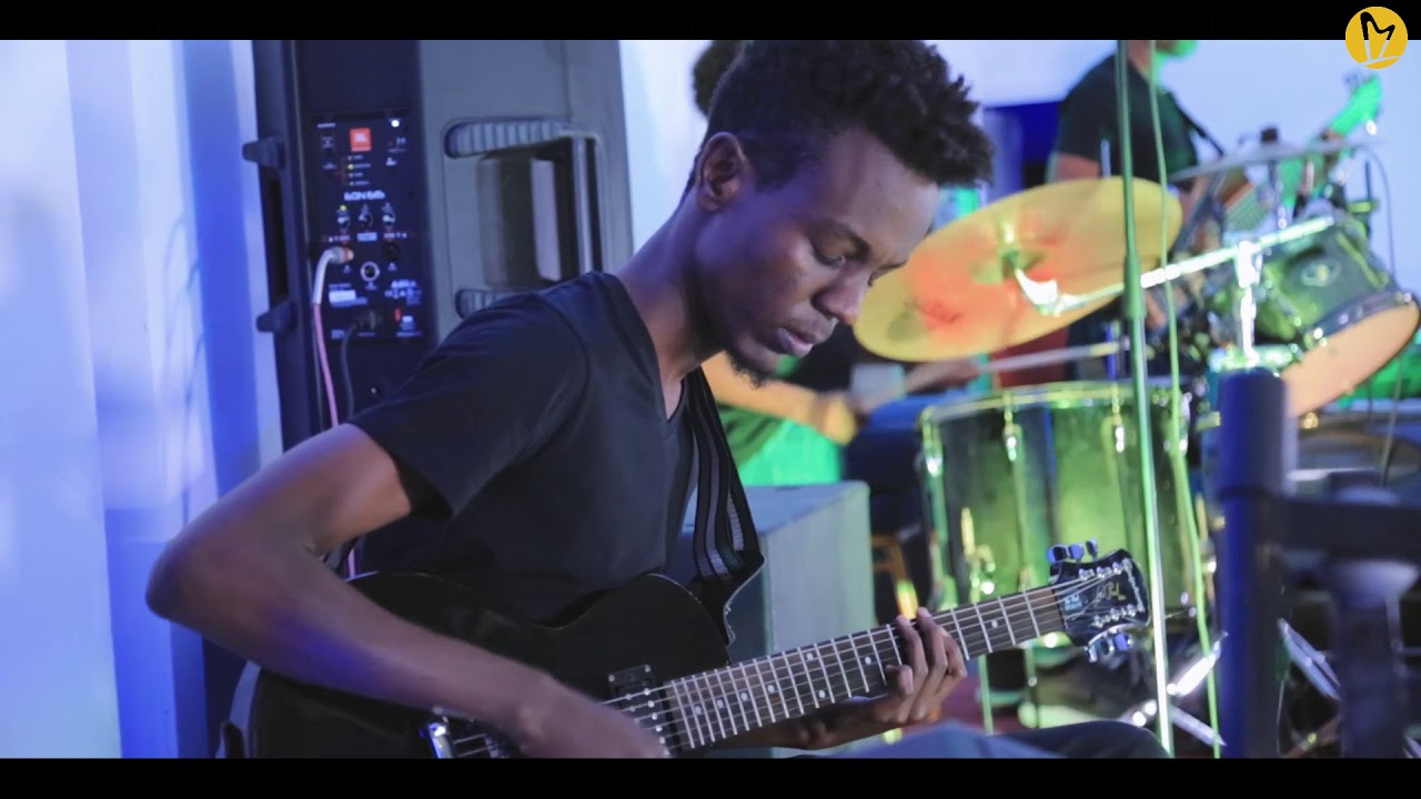 Abenezer Legesse Nafikalehu Live - YouTube