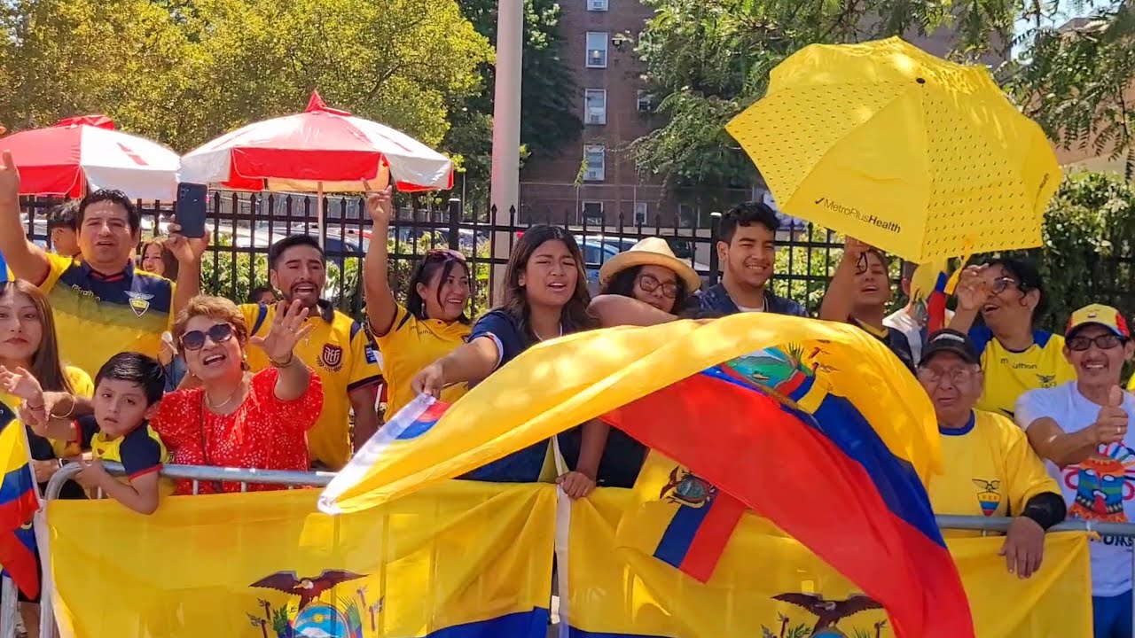 Desfile Ecuatoriano en Queens, Nueva York 2025 Ecuadorian Parade Queens ...