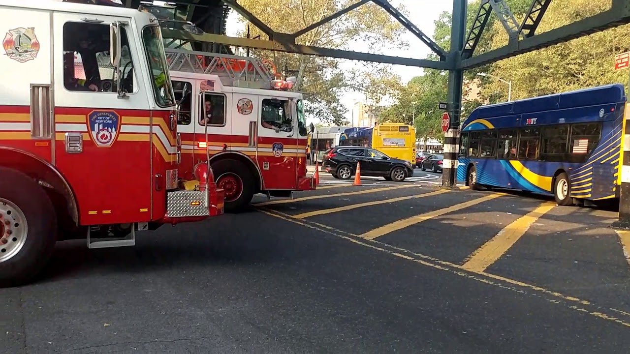 FDNY Engine 62 & Ladder 32 Responds to a Accident on a HighWay In Bronx ...
