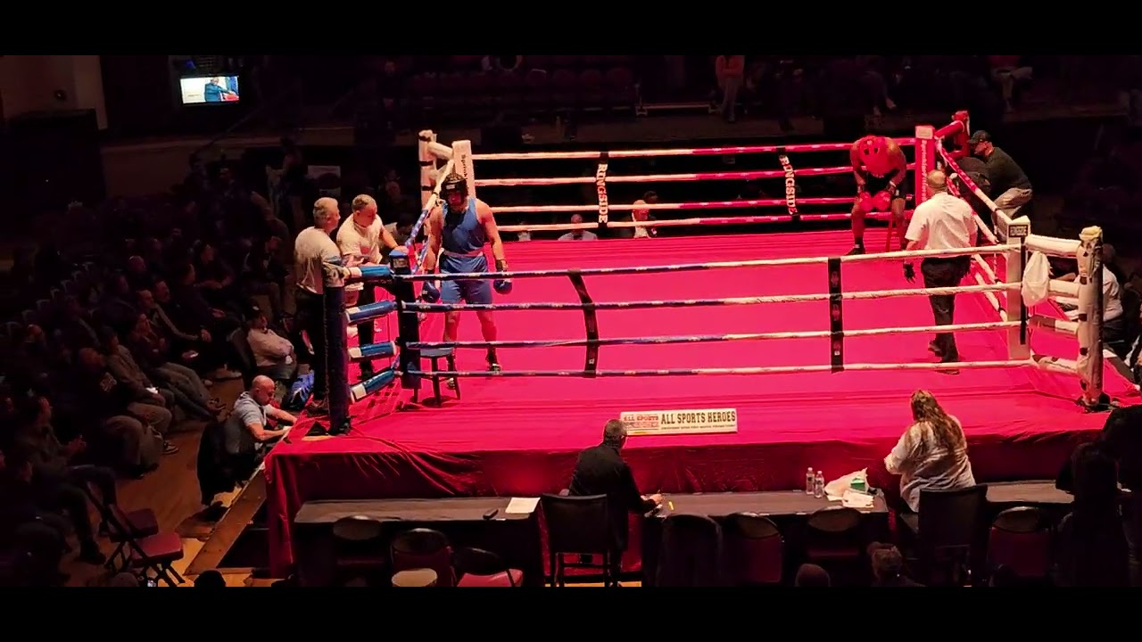 Gilbert Kabamba vs Alexander Yasechek 02/08/2024 Golden Gloves open 203 ...