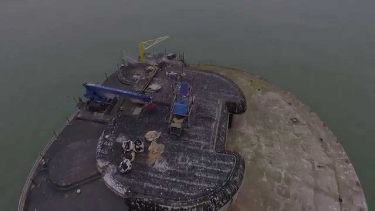 Close look at St Helens Fort - Isle Of Wight - YouTube