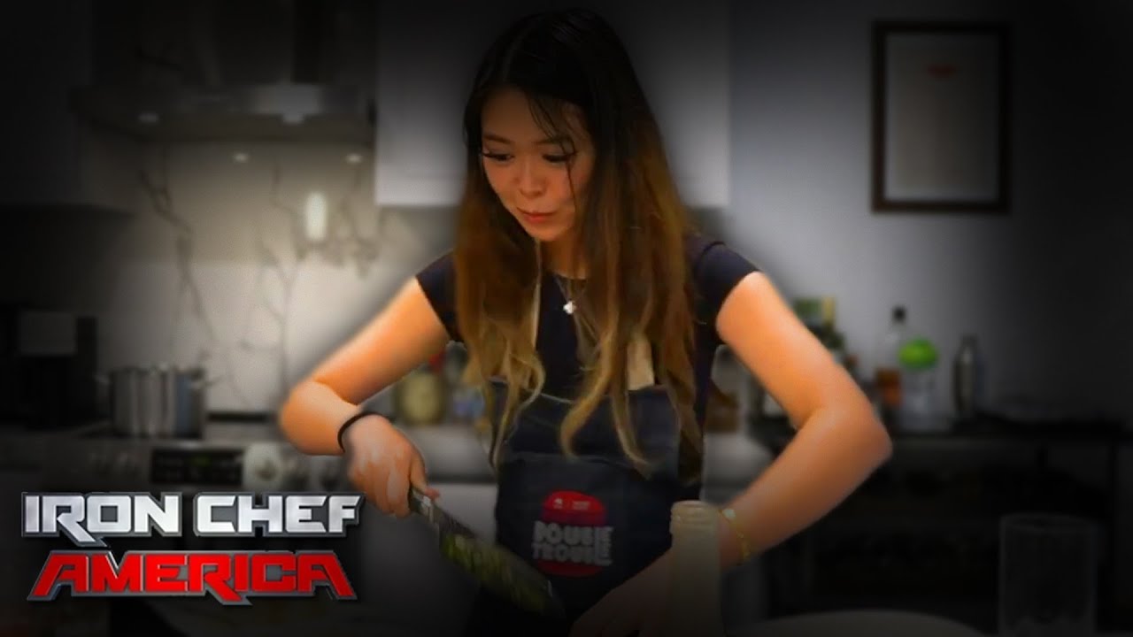 INTRODUCING The Next Iron Chef... - YouTube