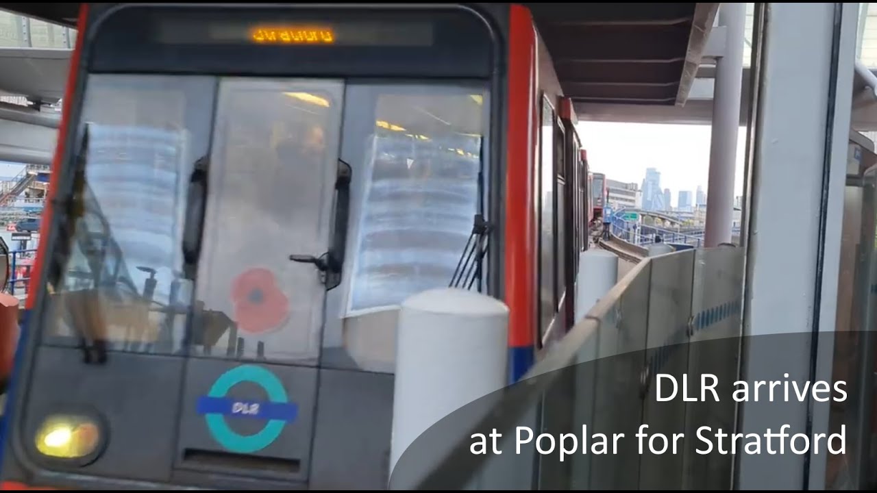 DLR at Poplar - YouTube