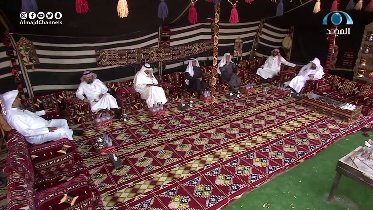 قل الحمد لله وسلام على عباده الذين أصطفى ءآلله خير أما يشركون تلاوة