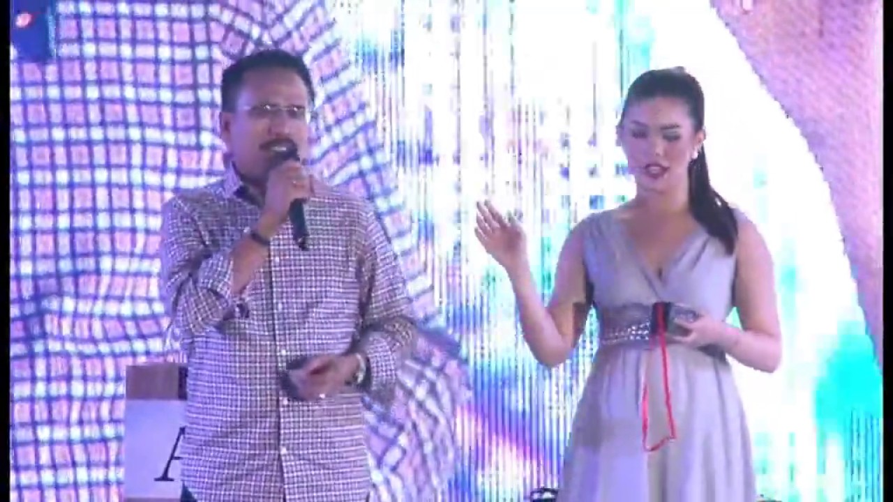 Pro Event - SMART GALA DINNER - Aksi Sulap Jennifer Aiko (Part 2) - YouTube