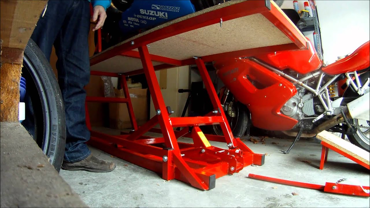 Bazzaz Traction Control activ led, motor lift - YouTube