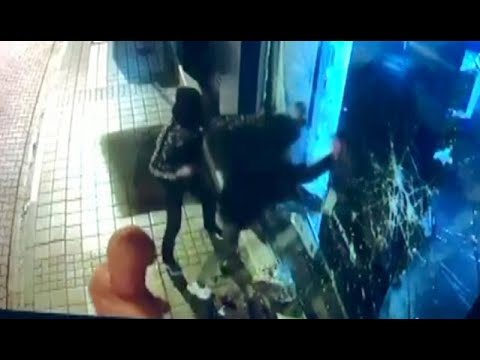 50 saniyede 80 bin liralık telefon çaldılar