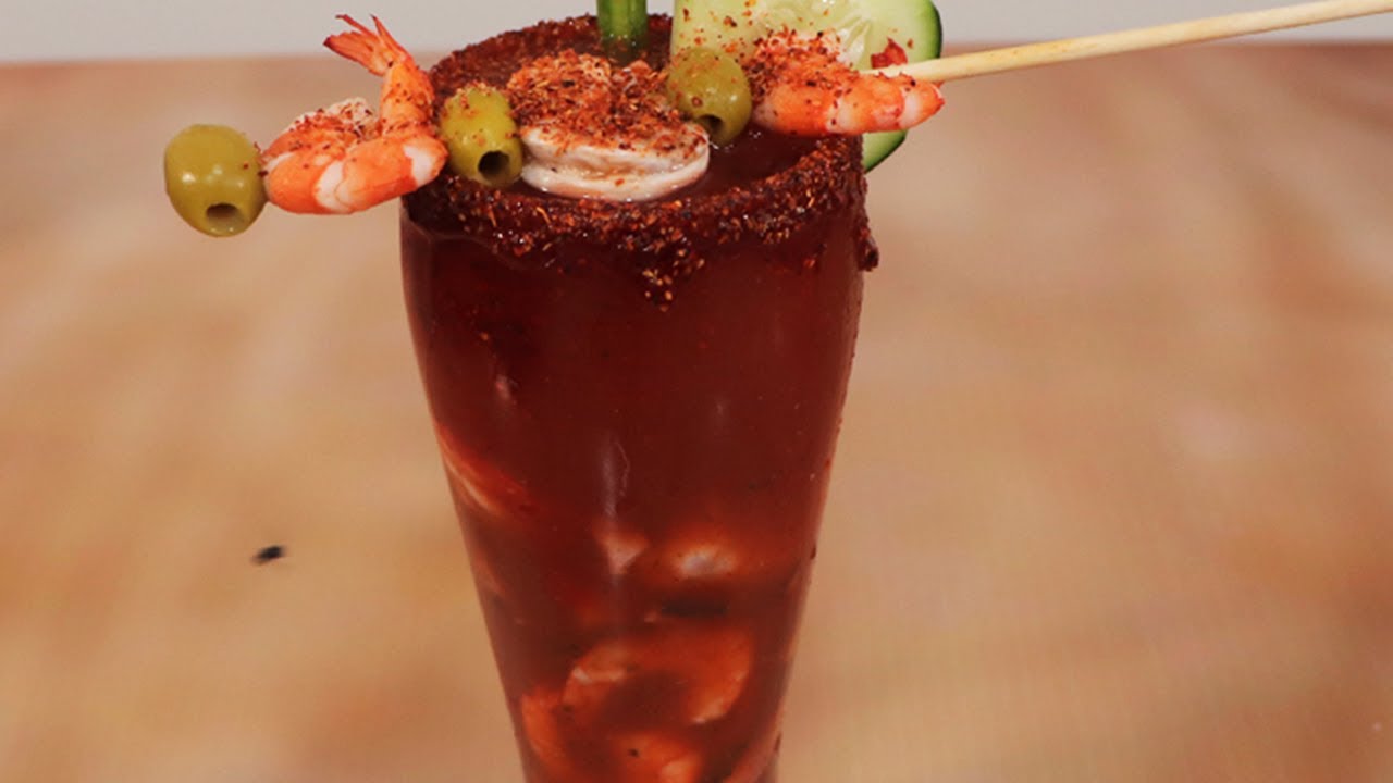 CLAMATO PREPARADO CON MARISCOS - YouTube