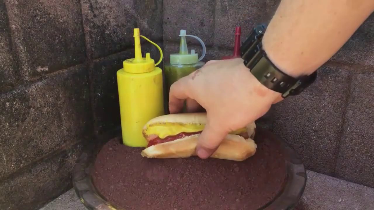 Cook A Hot Dog Using 4000°F Thermite - YouTube