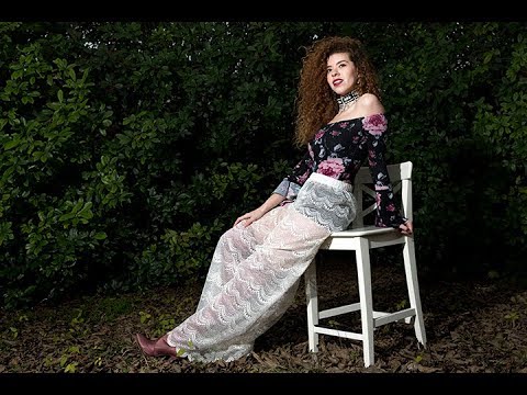 Artist of the Month Lesly Reynaga - YouTube