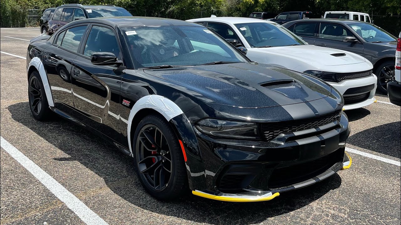 FIRST OFFICIAL COLD START FOR MY 2022 WIDEBODY SCAT PACK!!! - YouTube