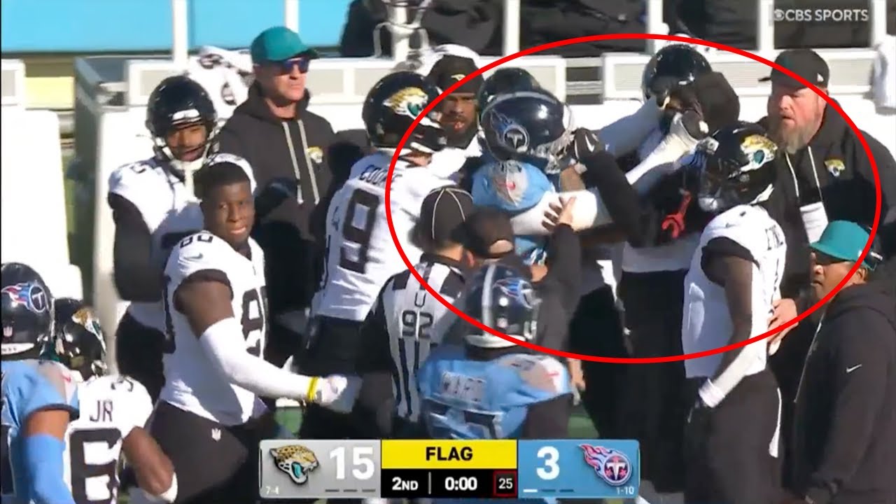 Arden Key & Anton Harrison FIGHT After Play 😳 Jaguars vs Titans 2025 ...