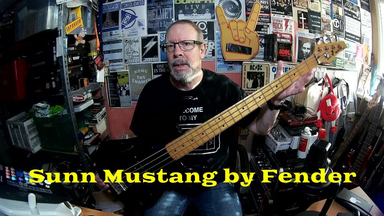 Me and my Bass - Sunn Mustang by Fender - YouTube