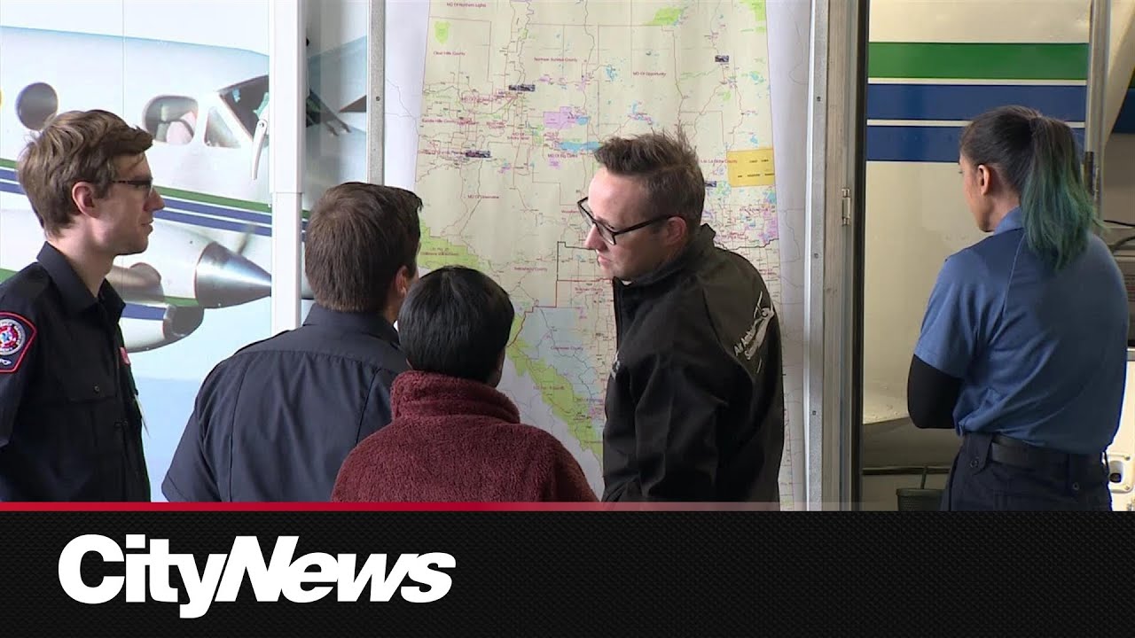 Alberta paramedic students get hands-on EMS training - YouTube