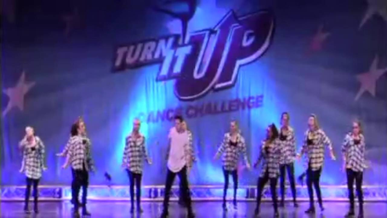 Best Dance School 2016: A Fierce competition - YouTube