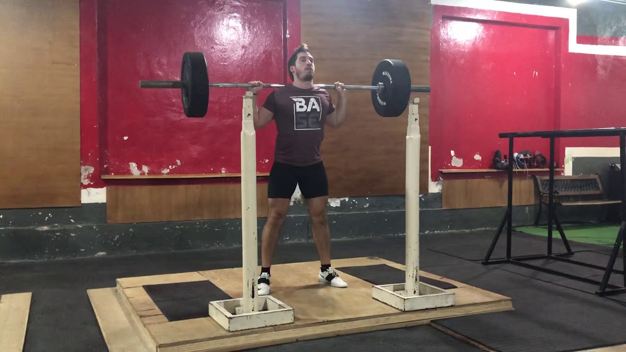 Pause Back Squat - YouTube