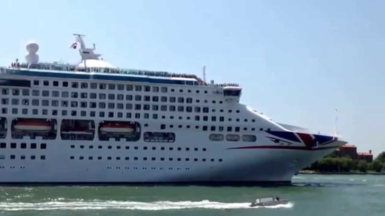 MV Oceana Venice 14/07/2015 arrive in Venice lagoon - YouTube