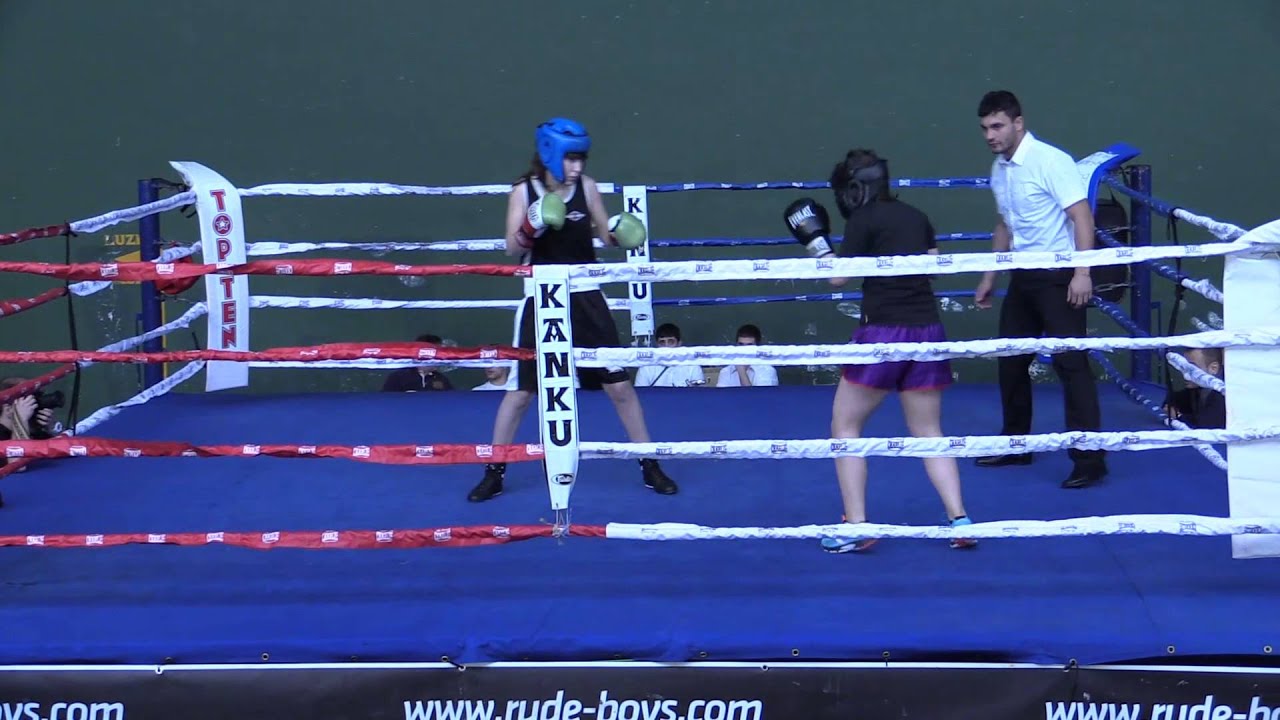 Invictus Boxeo Combate 2 (asalto 1) - YouTube