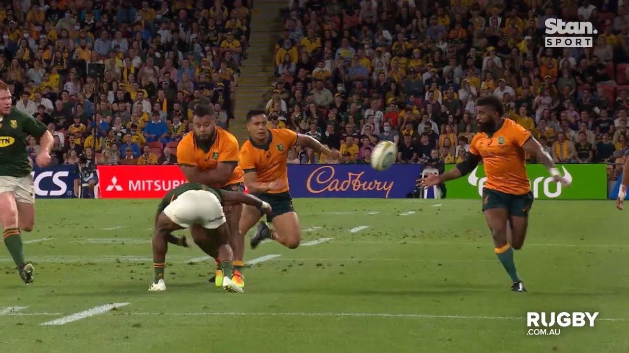 Taniela Tupou’s no look pass try against the Springboks - YouTube