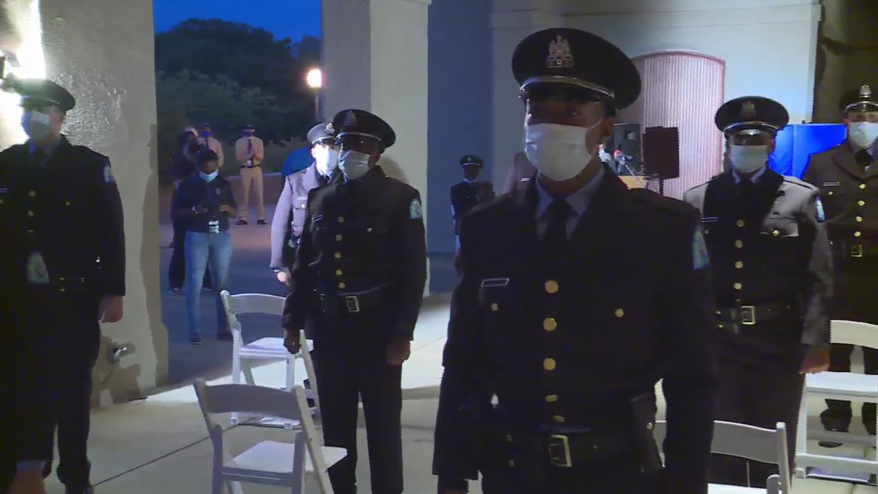 28 new officers join St. Louis police force - YouTube