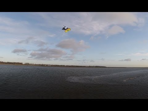 KITEBOARDING - ØER SESSION (MEGA LOOP) - YouTube
