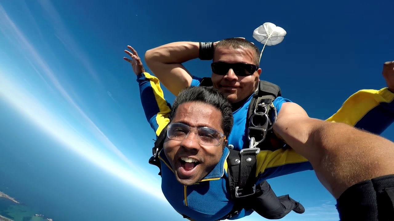My first Skydive with Skydive Rockingham - YouTube