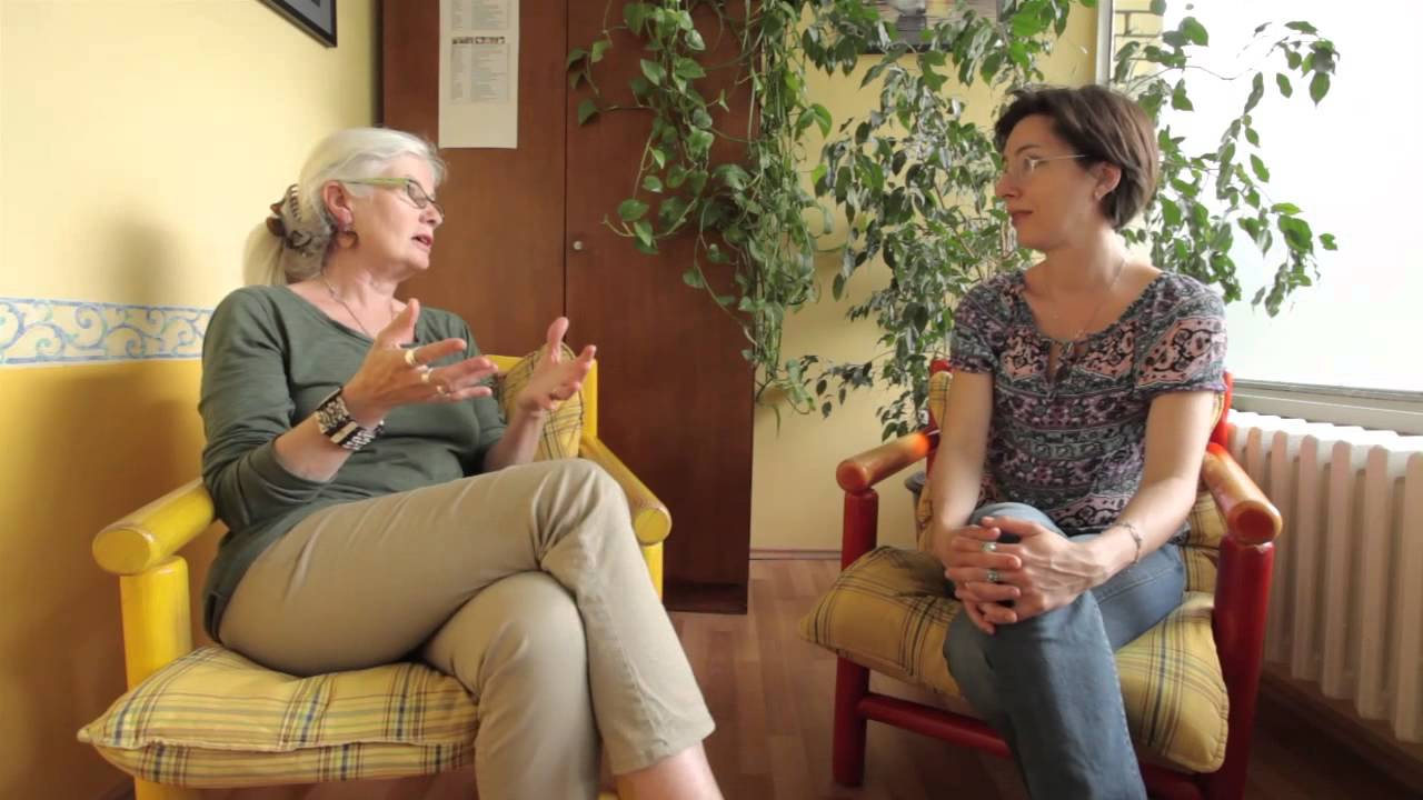 Intervju - Sheila Ryan - YouTube