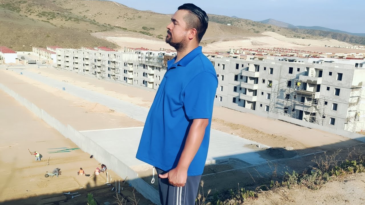 PASEO EN EL PARQUE DE TIJUANA Y SUS CALLES - YouTube