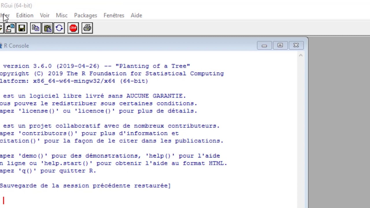 02 Read an R script in R - YouTube