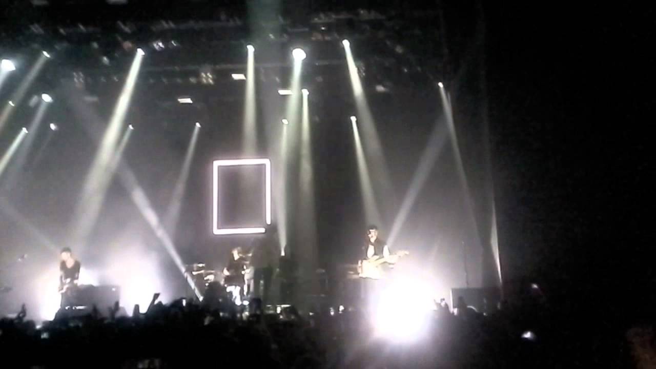 The 1975 @ Club Nokia - YouTube