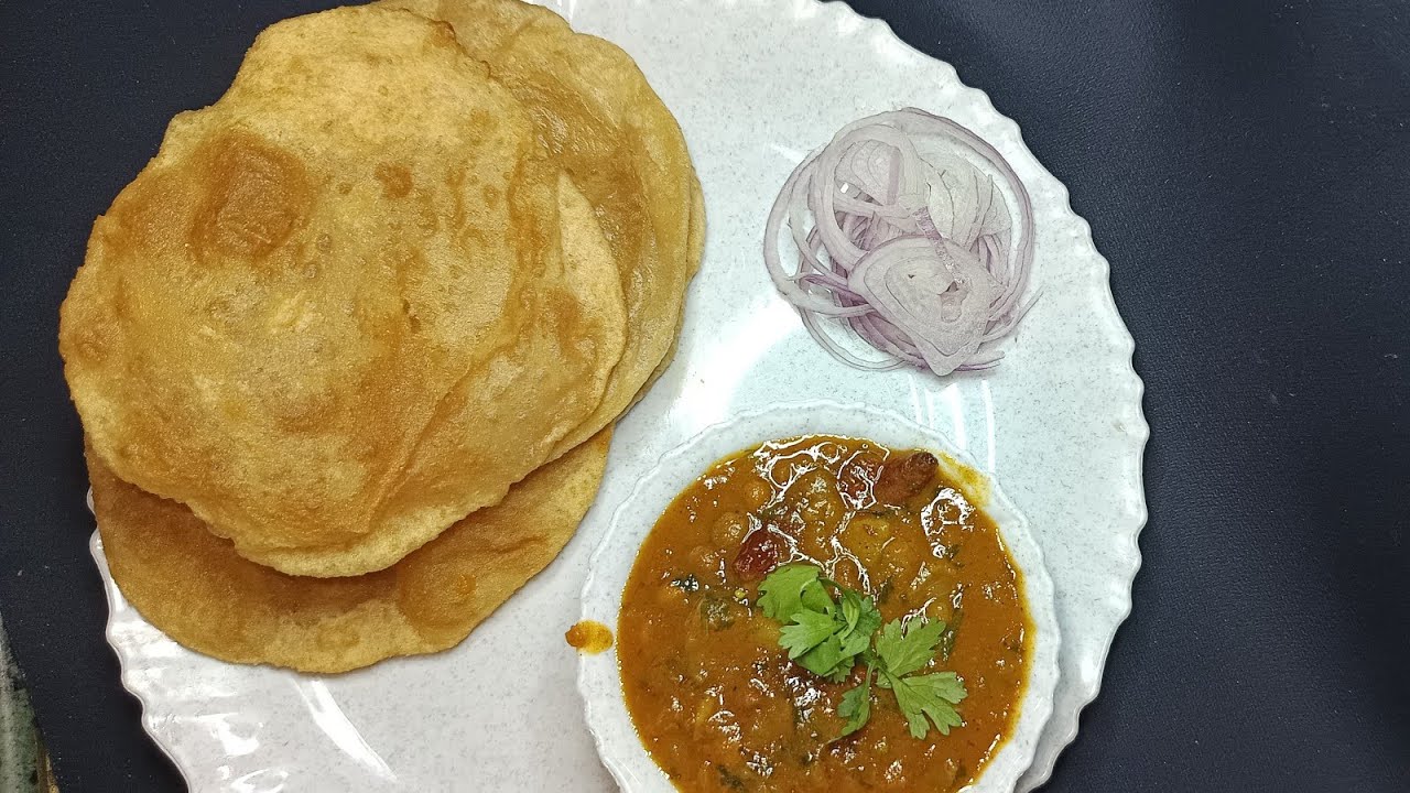 masaledar aalo chane ki gravy 🤗 - YouTube