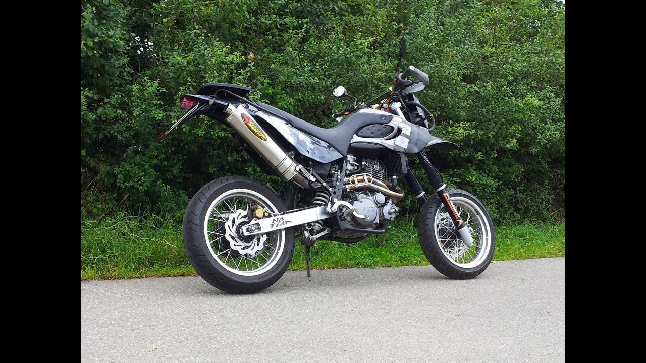 MZ Baghira Black Panther 660 SM Akrapovic ohne (without) DB-Killer Teil ...